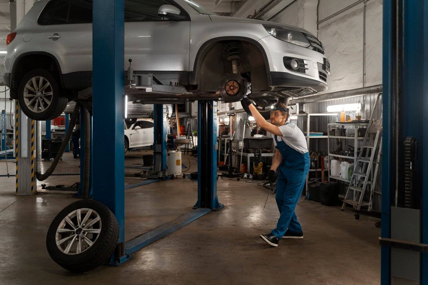DIY vs. Professional Car Servicing: What's Best for Your Vehicle- AMA Auto