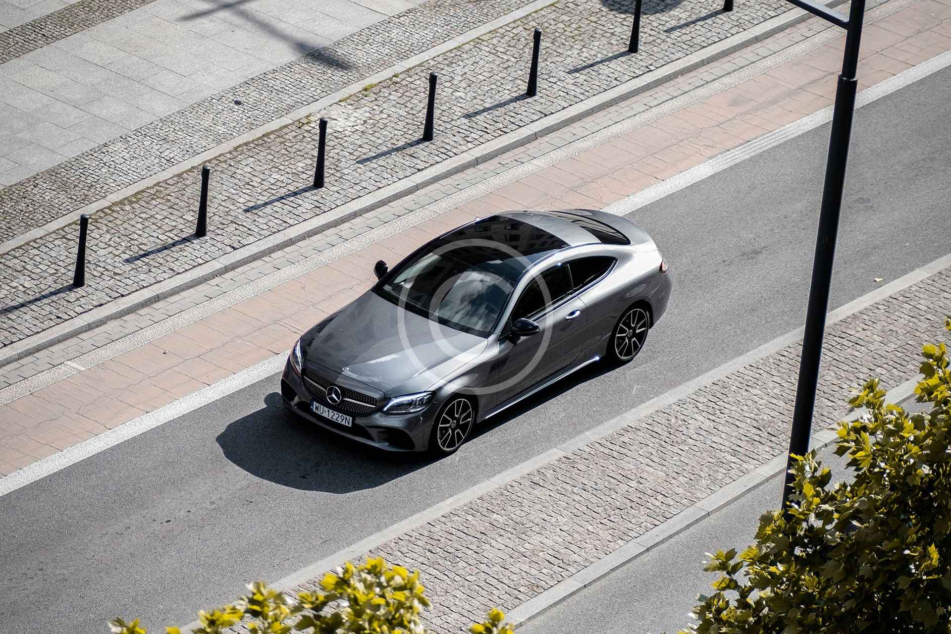 The Ultimate Guide to Renting a Luxury Car: Tips and Tricks - Ama Auto